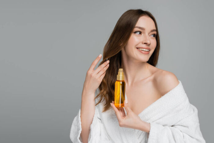 How To Achieve a Naturally Shiny Bald Head Without Excess Oil